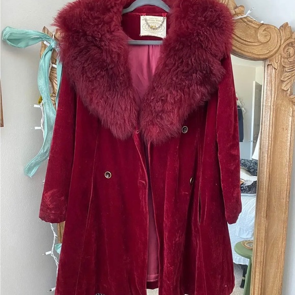 White Stag | Jackets & Coats | Vintage White Stag Red Faux Fur Coat ...